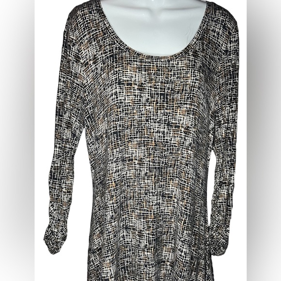 Grace Elements | Tops | Grace Elements Shark Bite Tunic | Poshmark